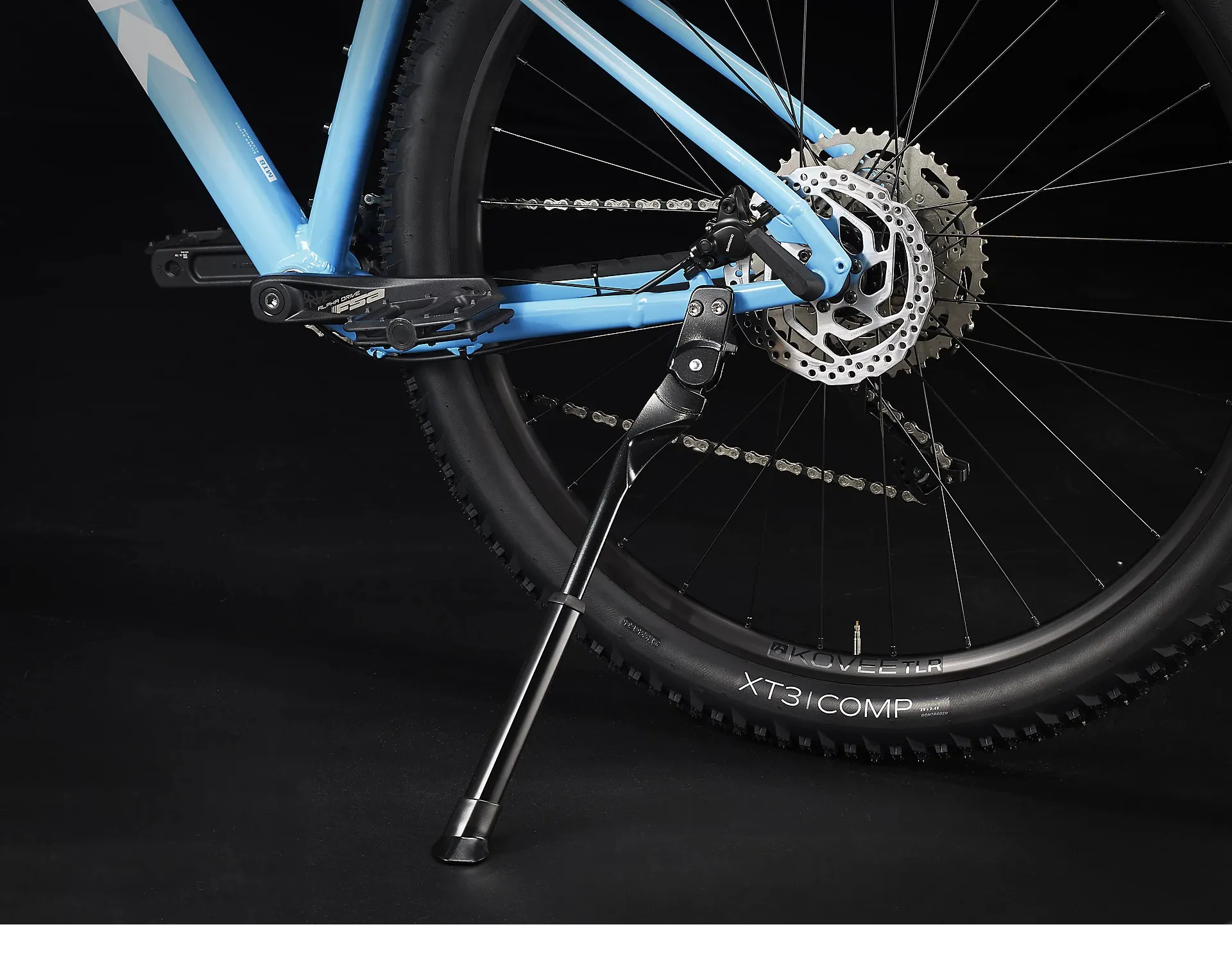 Trek Marlin 7 Gen 3 Mountain Bike in Azure Blue Medium Large / Large