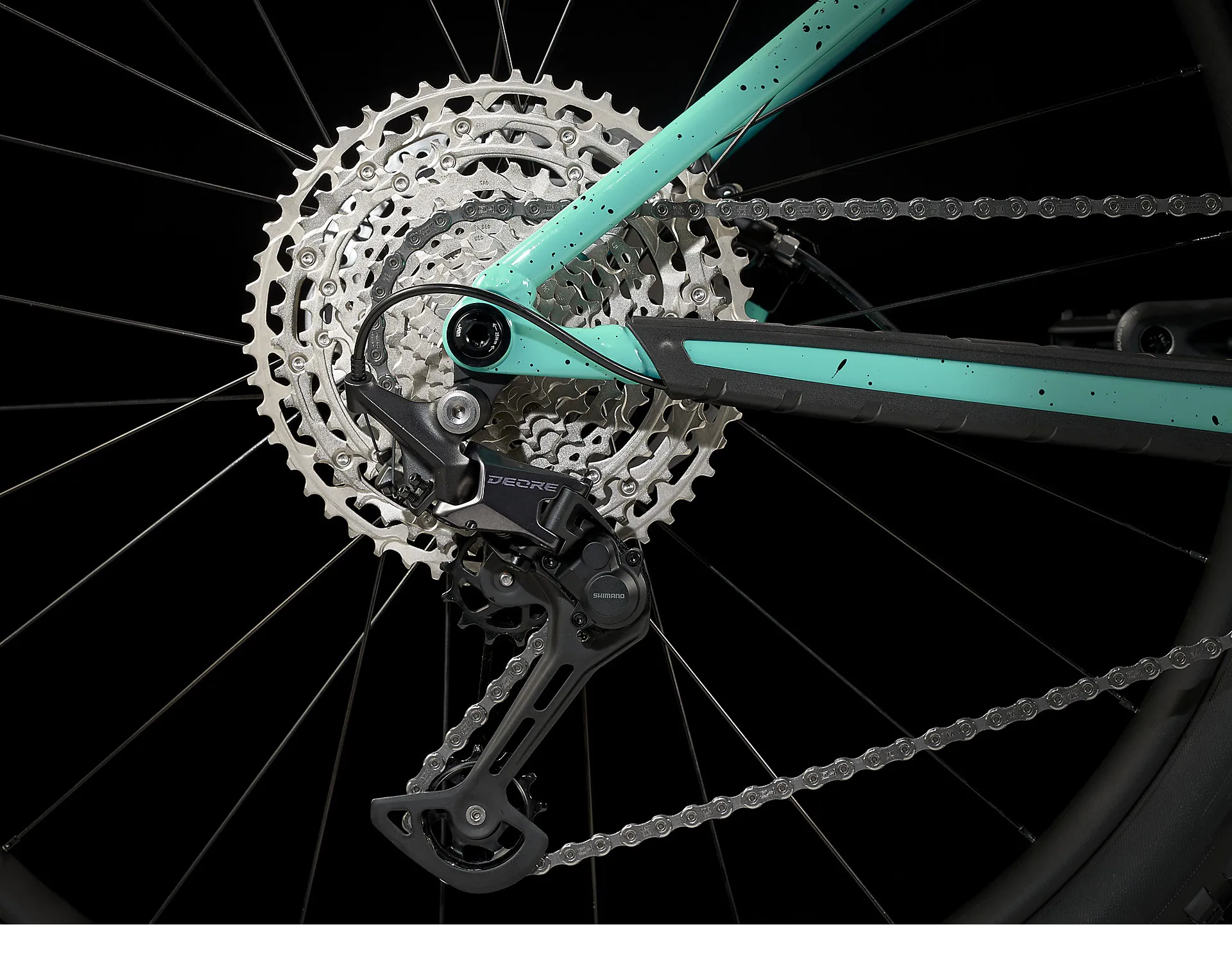 Trek Roscoe 7 Mountain Bike in Miami Green/Trek Black